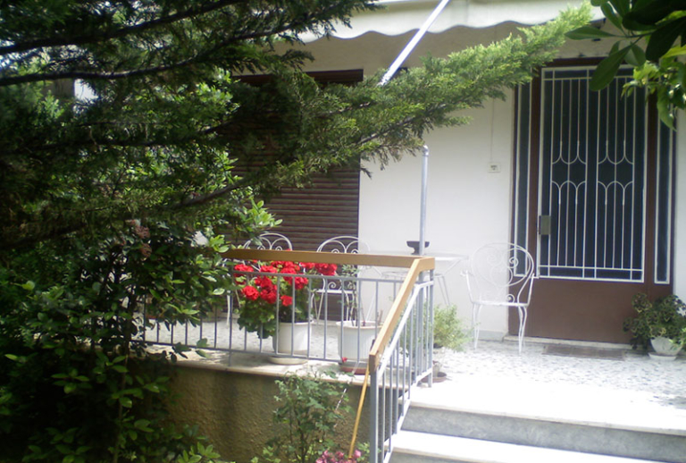 Π.ΦΑΛΗΡΟ - ΠΡΟΣΘΗΚΗ ΚΑΘ’ ΥΨΟΣ ΤΡΙΩΝ ΟΡΟΦΩΝ ΣΕ ΜΟΝΟΡΩΦΗ ΟΙΚΟΔΟΜΗ - Build ...